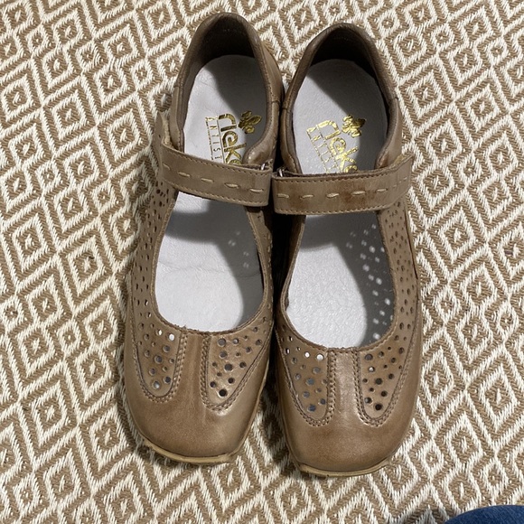 Rieker | Shoes | Sale Like New Rieker Antistress Sz39 Mary Jane Leather Shoe Nice | Poshmark